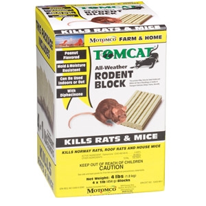 Tomcat® All-Weather Rodent Block | Family Farm & Garden